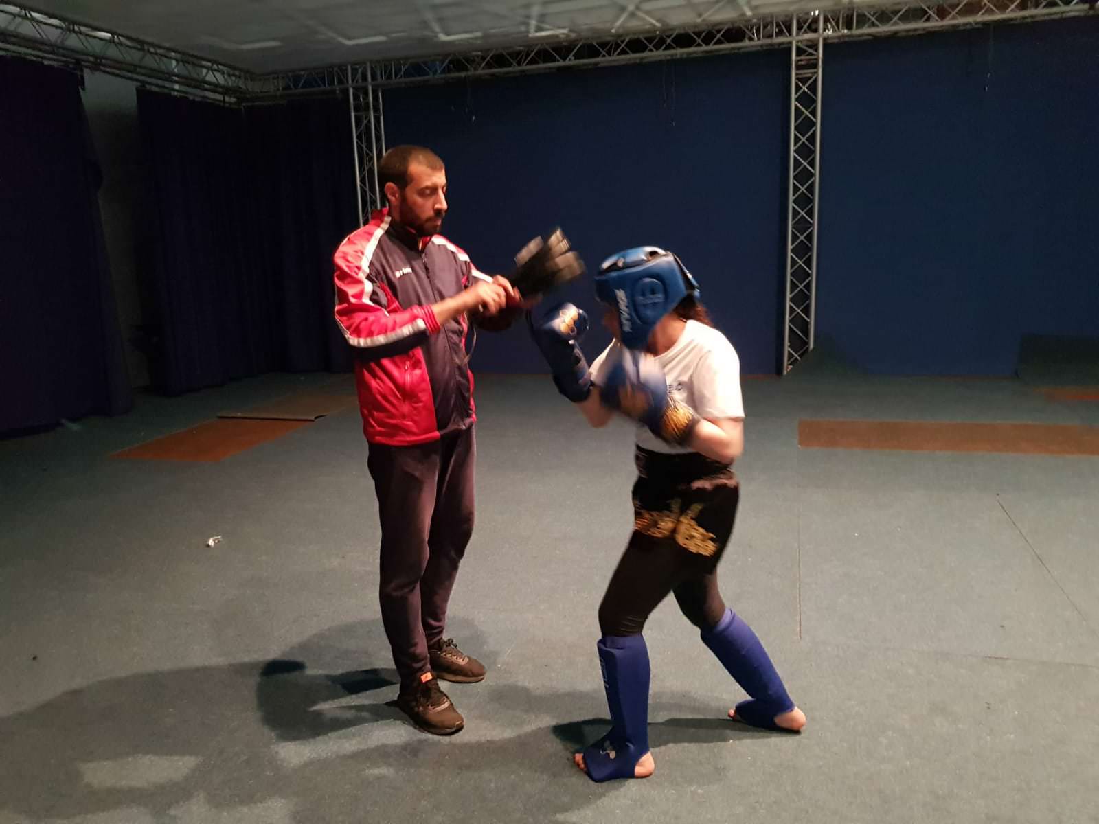 Asnières Boxing Club | Coupe de France Kick Light : Rania médaillée de ...